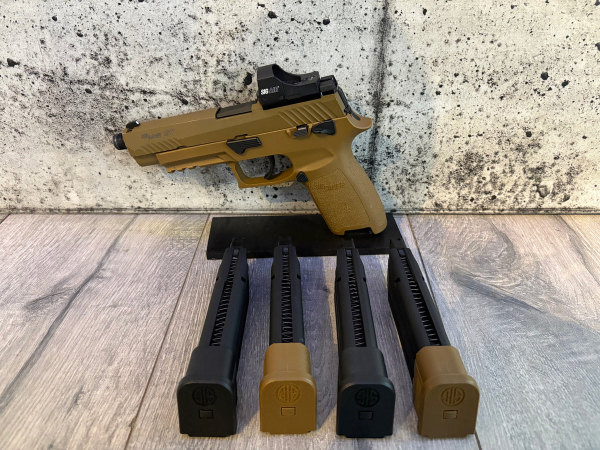 SECOND LIFE - M17 TAN WITH SCOPE AND 4 MAGS – Tact Gearz Airsoft Inc.